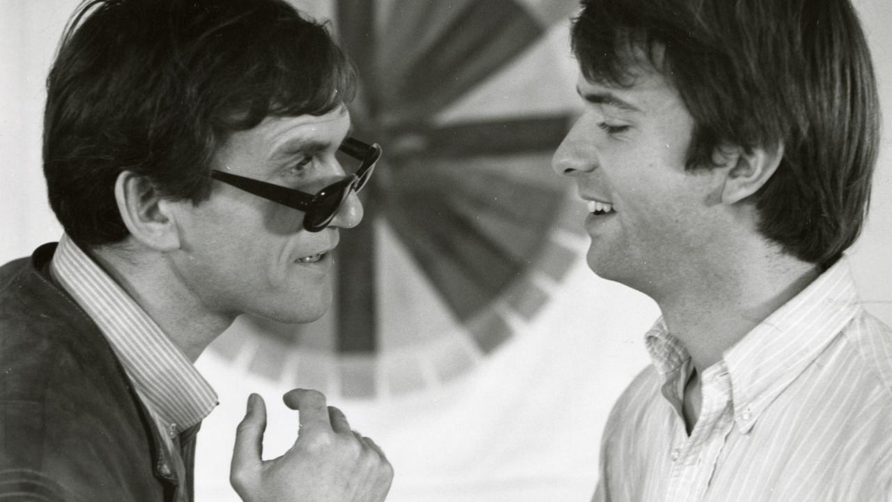 Kys til højre og venstre | Det Danske Filminstitut